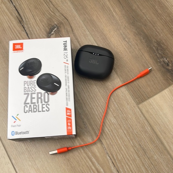 JBL | Headphones | Jbl Pure Bass Bluetooth In Ear Headphones | Poshmark